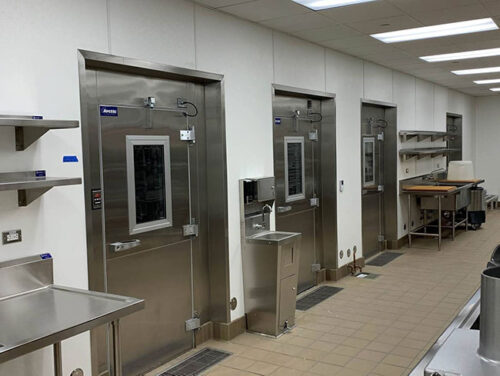 A Guide to Walk-in Cooler and Freezer Exterior Ramps • Arctic Walk-In ...